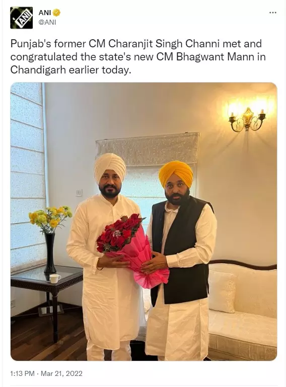 Old Photo of Punjab Ex CM Charanjit Channi Meeting Bhagwant Mann is viral as recent